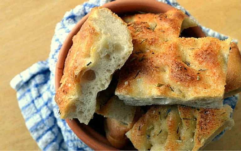 Simple and Delicious Focaccia Bread Recipe