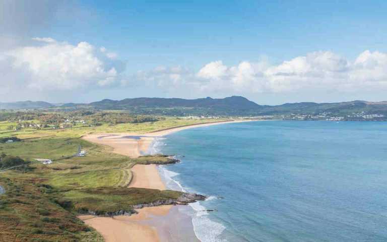 16 Stunning Donegal Beaches for Memorable Family Fun