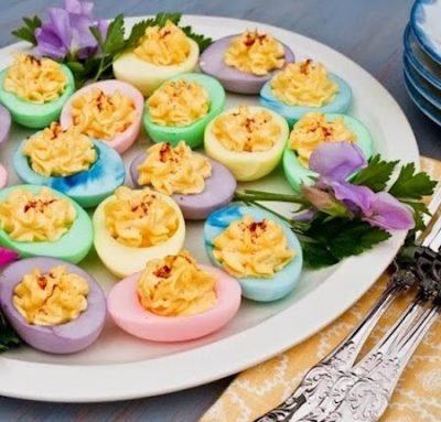 18 Eggstremely Fun Easter Hacks You'll Want to Know