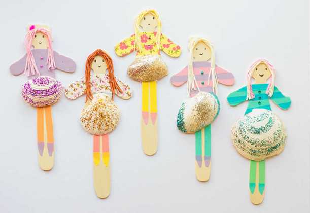 8 Stunning Shell Crafts for Kids to Make and Keep