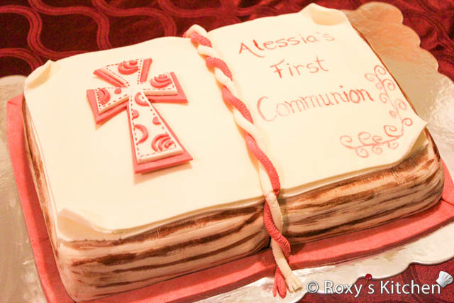 10 Inspirational Ideas for Homemade First Communion Cakes