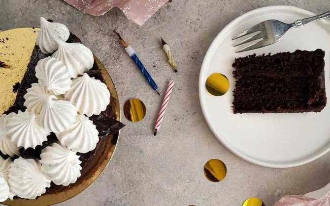 17 Eggs-traordinary Easter Bake Sale Ideas That Are Sure To Impress