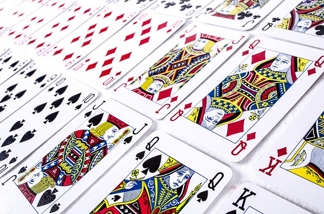 5 Easy Card Tricks for Kids aged 8 to 12 to Learn and Perform