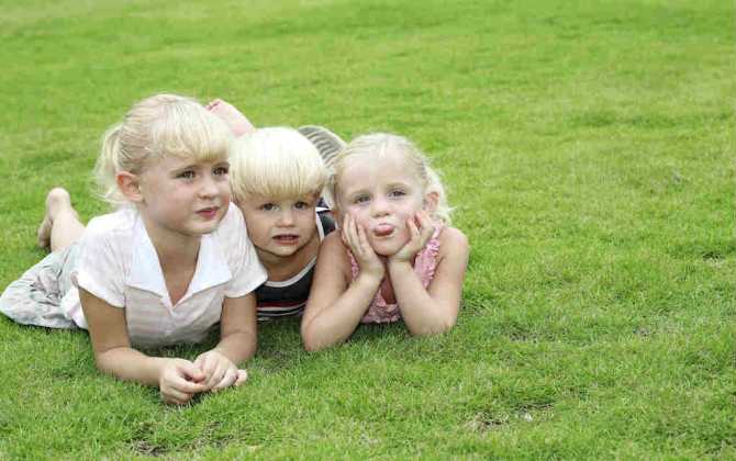 7 Simple Ways to Help Your Child Develop Good Manners