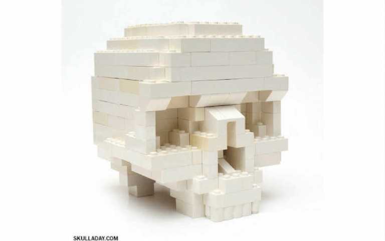 13 Easy (and Eerie!) Ideas for LEGO Halloween Fun