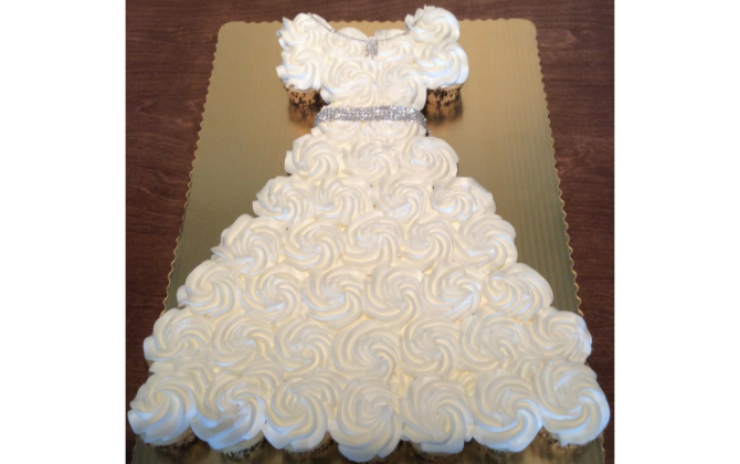 Easy Communion Cakes for Your Child's First Holy Communion