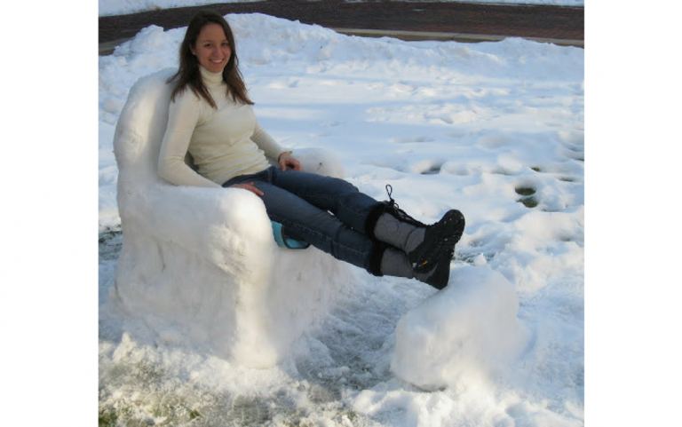 It's a Snow Day! 15 Great Ideas for Memorable Snow Fun