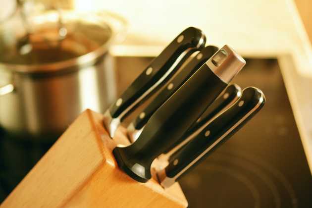 5 Simple Kitchen Safety Rules for Knives