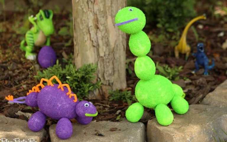 12 Fun and Creative Dinosaur Craft Ideas for Your Little Dino Fans