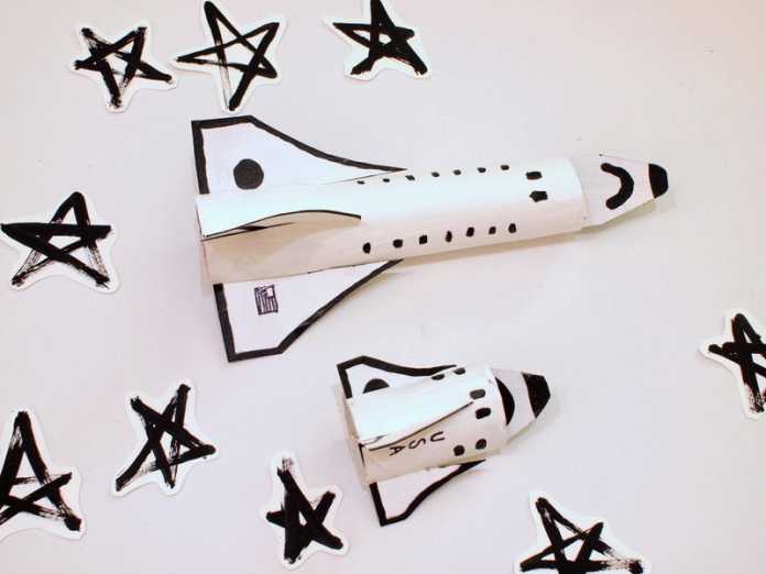 20 Supersonic Super Fun Space Crafts for Kids to Make