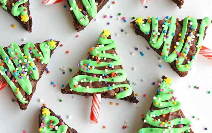 10 Christmas Bake Sale Ideas that are Guaranteed Crowd Pleasers