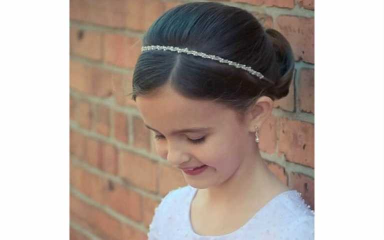 48 Simply Stunning First Communion Hairstyles for Girls