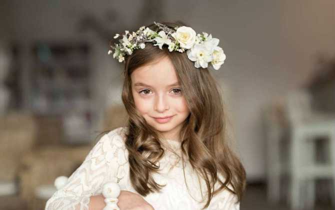 48 Simply Stunning First Communion Hairstyles for Girls