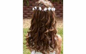 48 Simply Stunning First Communion Hairstyles for Girls