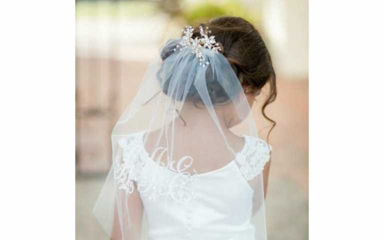 48 Simply Stunning First Communion Hairstyles for Girls