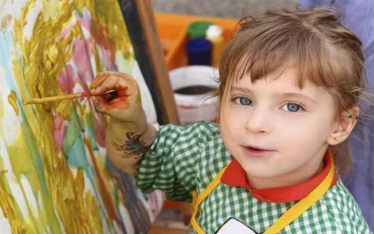50 Brilliant Ideas for Art & Crafts for Kids (That Are Worth the Mess)