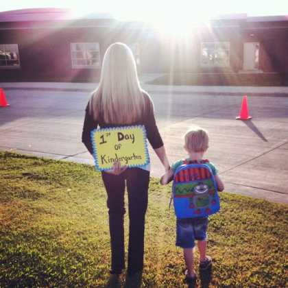 15 Creative (and Funny!) Ideas for First Day of School Photos