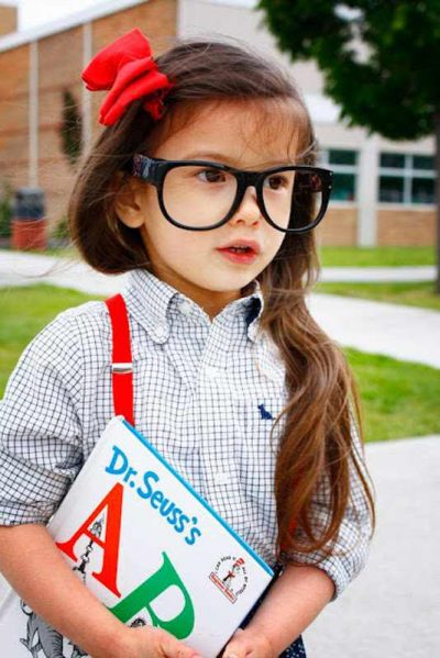 15 Creative (and Funny!) Ideas for First Day of School Photos
