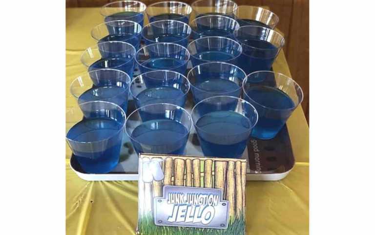 30+ Fortnite Party Food Ideas That Are Totally Floss-Worthy!