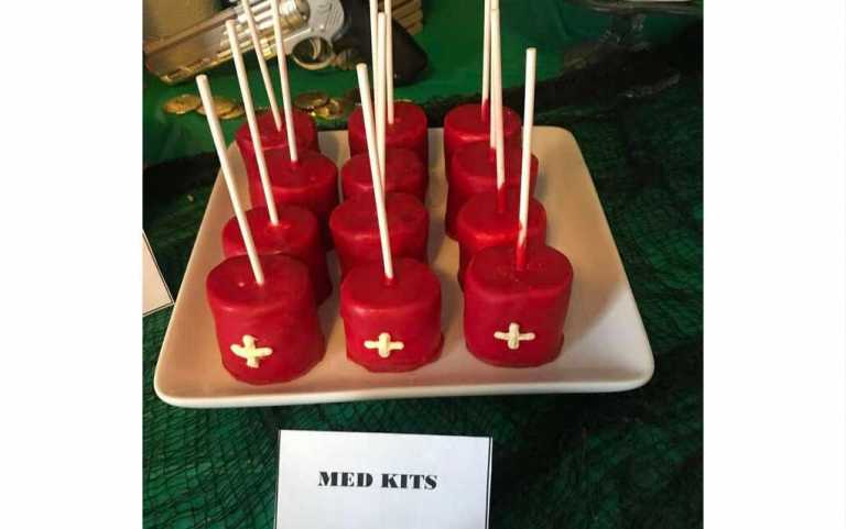 30+ Fortnite Party Food Ideas That Are Totally Floss-Worthy!