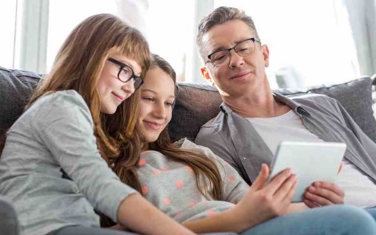 Expert Tips to Help You Communicate with Your Teen