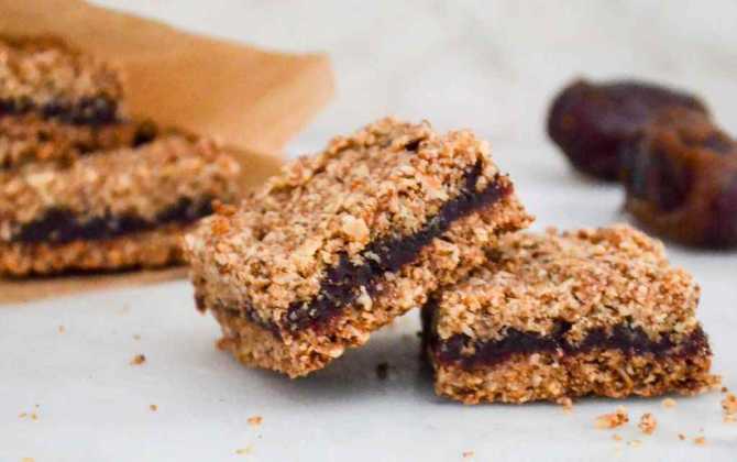 8 Easy and Healthy Lunchbox Bars for Hungry Kids