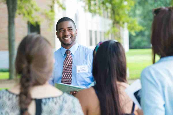 Top Tips for Visiting University Open Days for Your Teen