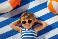 8 Stunning Shell Crafts for Kids to Make and Keep